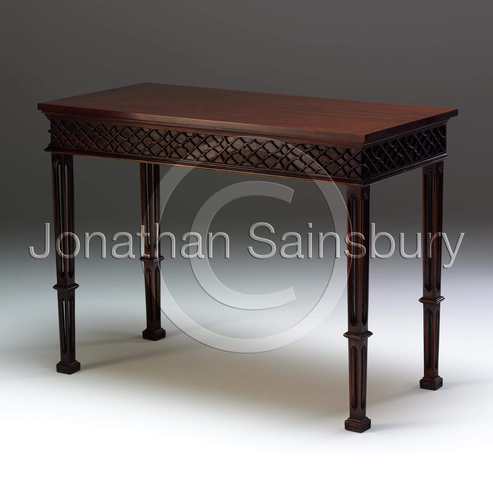 Irish Side Table | Jonathan Sainsbury